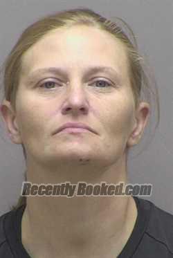 Recent Booking / Mugshot for FELICIA KING in Lincoln County, North Carolina