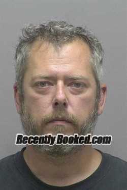 Recent Booking / Mugshot for JEREMY WAYNE JONES in Lincoln County ...