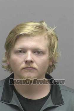 Recent Booking / Mugshot for ELIJAH PAUL FOWLER in Lincoln County ...