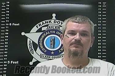 Recent Booking / Mugshot for WALTER LEE HATTON in Clark County, Kentucky