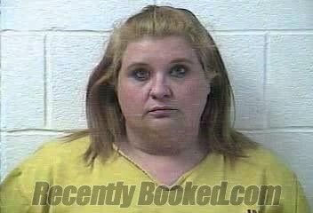 Recent Booking / Mugshot for DARCY KAY HOWARD in Daviess County, Kentucky