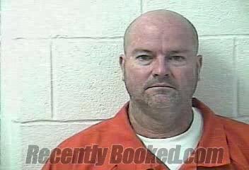 Recent Booking / Mugshot for MATTHEW BRIAN COOMES in Daviess County ...