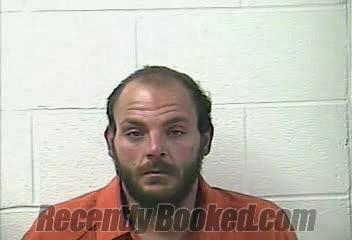 Recent Booking / Mugshot for TRAVIS WAYNE TEXAS in Daviess County, Kentucky