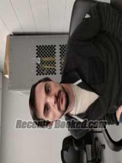 Recent Booking / Mugshot for JUSTIN DEEN SANDERSON in Graves County ...