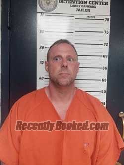 Recent Booking / Mugshot for JEREMY DAMRON in Greenup County, Kentucky