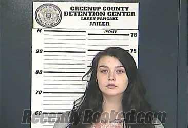 Recent Booking / Mugshot for MADDISON ELIZABETH BROWN in Greenup County ...