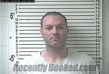 Recent Booking / Mugshot for JOSHUA EUGENE LOCKWOOD in Hardin County ...