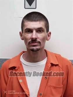 Recent Booking / Mugshot for STEPHEN ABSTON in Hart County, Kentucky