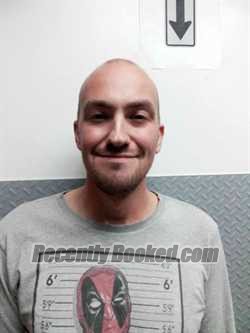 Recent Booking / Mugshot for JONATHON WHITE in Hart County, Kentucky