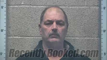 Recent Booking / Mugshot for CHARLES CURTIS SIGLER in Henderson County ...