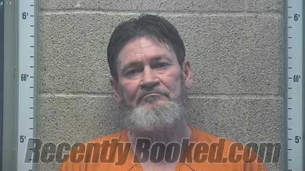 Recent Booking / Mugshot for DONALD R YATES in Henderson County, Kentucky