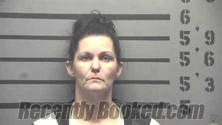 Recent Booking / Mugshot for JESSICA BURGE in Hopkins County, Kentucky