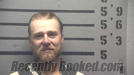 Recent Booking / Mugshot for CHRISTOPHER GRAY in Hopkins County, Kentucky