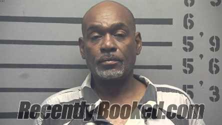 Recent Booking / Mugshot for MARVIN GILMORE in Hopkins County, Kentucky