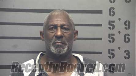 Recent Booking / Mugshot for LLOYD WADE in Hopkins County, Kentucky