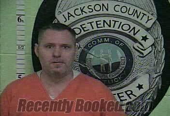 Recent Booking / Mugshot for JUSTIN CODY WHITT in Jackson County, Kentucky