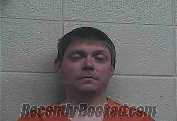 Recent Booking / Mugshot for BRANDON TYLER SOUTH in Jessamine County ...