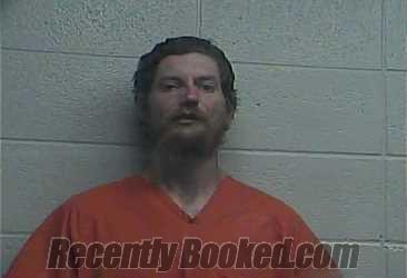 Recent Booking / Mugshot for JONATHAN J COLEGROVE in Jessamine County ...