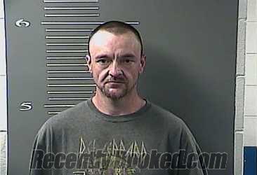 Recent Booking / Mugshot for JOHN D RATLIFF in Johnson County, Kentucky