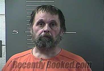 Recent Booking / Mugshot for LONNIE D MAYNARD in Johnson County, Kentucky