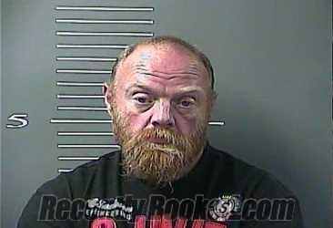 Recent Booking / Mugshot for MICHAEL D WILLIAMS in Johnson County, Kentucky