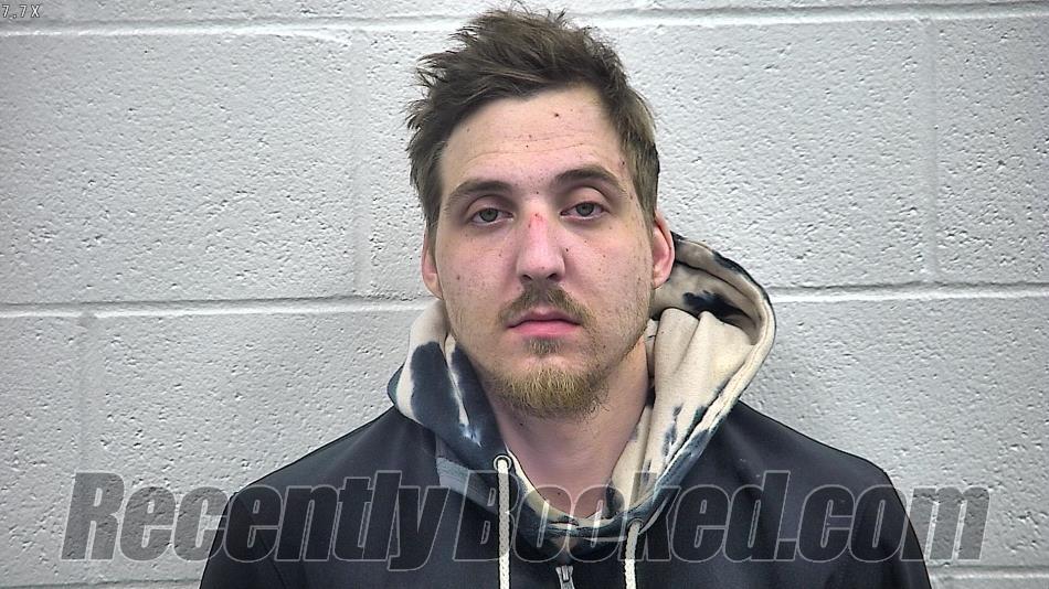 Recent Booking / Mugshot for DAKOTA MICHAEL MCFERRIN in Kenton County ...
