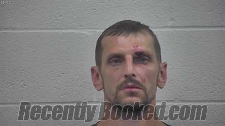 Recent Booking / Mugshot for ERIC THOMAS BROWN in Kenton County, Kentucky