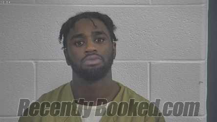 Recent Booking / Mugshot for SHEMAR WALKER in Laurel County, Kentucky