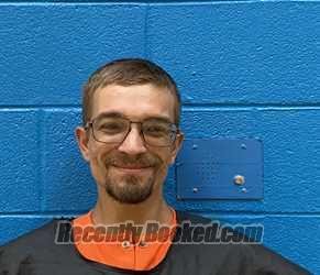 Recent Booking / Mugshot for AUSTIN LEE REVIS-MAGORIAN in McDowell ...