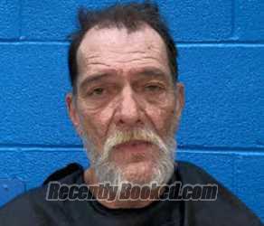 Recent Booking / Mugshot for STEVEN AMOS HENDERSON in McDowell County ...