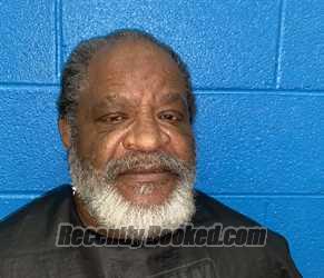 Recent Booking / Mugshot for DAVID SHINE in McDowell County, North Carolina