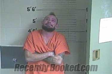 Recent Booking / Mugshot for Jesse D Branham in Lee County, Kentucky