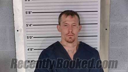 Recent Booking / Mugshot for TRAVIS COUCH in Leslie County, Kentucky