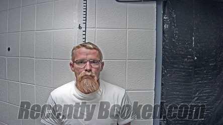 Recent Booking / Mugshot for TIMOTHY ROSE in Letcher County, Kentucky