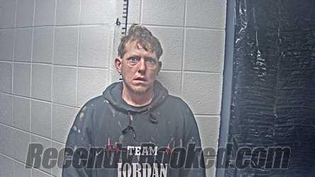 Recent Booking / Mugshot for MICHAEL DOUGLAS OSBORNE in Letcher County ...