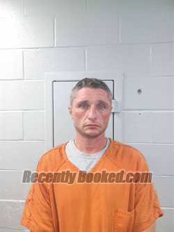 Recent Booking / Mugshot for TIMOTHY MONTGOMERY in Logan County, Kentucky