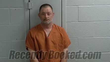 Recent Booking / Mugshot for JESSE SITZ in Logan County, Kentucky
