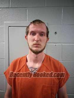 Recent Booking / Mugshot for TYLER TEAGUE in Logan County, Kentucky
