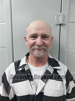 Recent Booking / Mugshot for TIMOTHY PIPER in Logan County, Kentucky