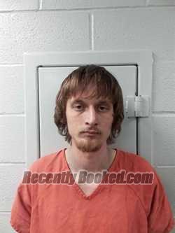 Recent Booking / Mugshot for NOAH VANOVER in Logan County, Kentucky