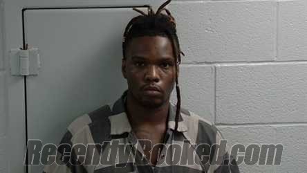 Recent Booking / Mugshot for DARRIN MARTIN in Logan County, Kentucky