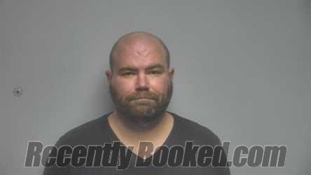 Recent Booking / Mugshot for JONATHAN TYLER WILHAM in McCracken County, Kentucky