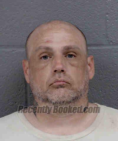 Recent Booking / Mugshot for JEREMIAH DANIEL PARRISH in Mecklenburg ...