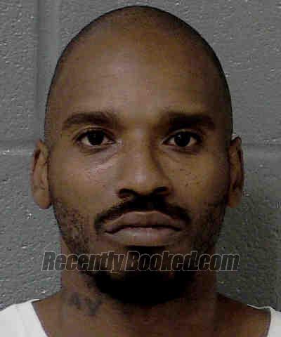 Recent Booking / Mugshot for PATRICK DEVON WRAY in Mecklenburg County ...