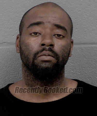 Recent Booking / Mugshot for DONAVON QUAYSEAN CROUTCH in Mecklenburg ...