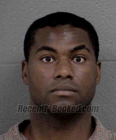 Recent Booking / Mugshot for DREW OWENS in Mecklenburg County, North ...