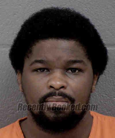 Recent Booking / Mugshot for DAVID LEE CHAMBERS in Mecklenburg County ...