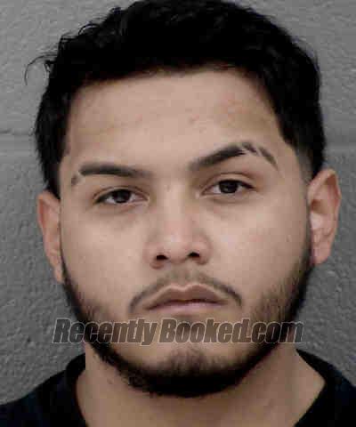 Recent Booking / Mugshot for JERONIMO BRIAN LEPE in Mecklenburg County ...