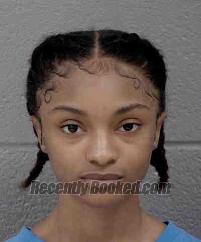 Recent Booking / Mugshot for ASHA CARRIE-MICHELLE GRIER in Mecklenburg ...