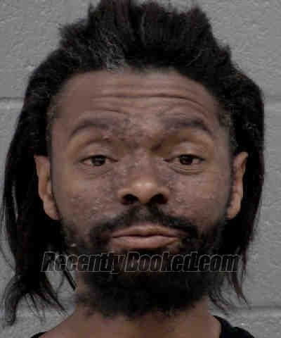 Recent Booking / Mugshot for MICHAEL LEE OVERTON in Mecklenburg County ...